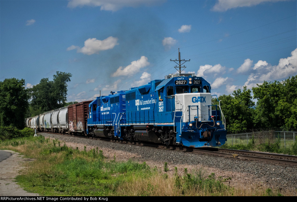 GMTX 2627 leads southbound train NX-12 past the 4-H fairgrounds